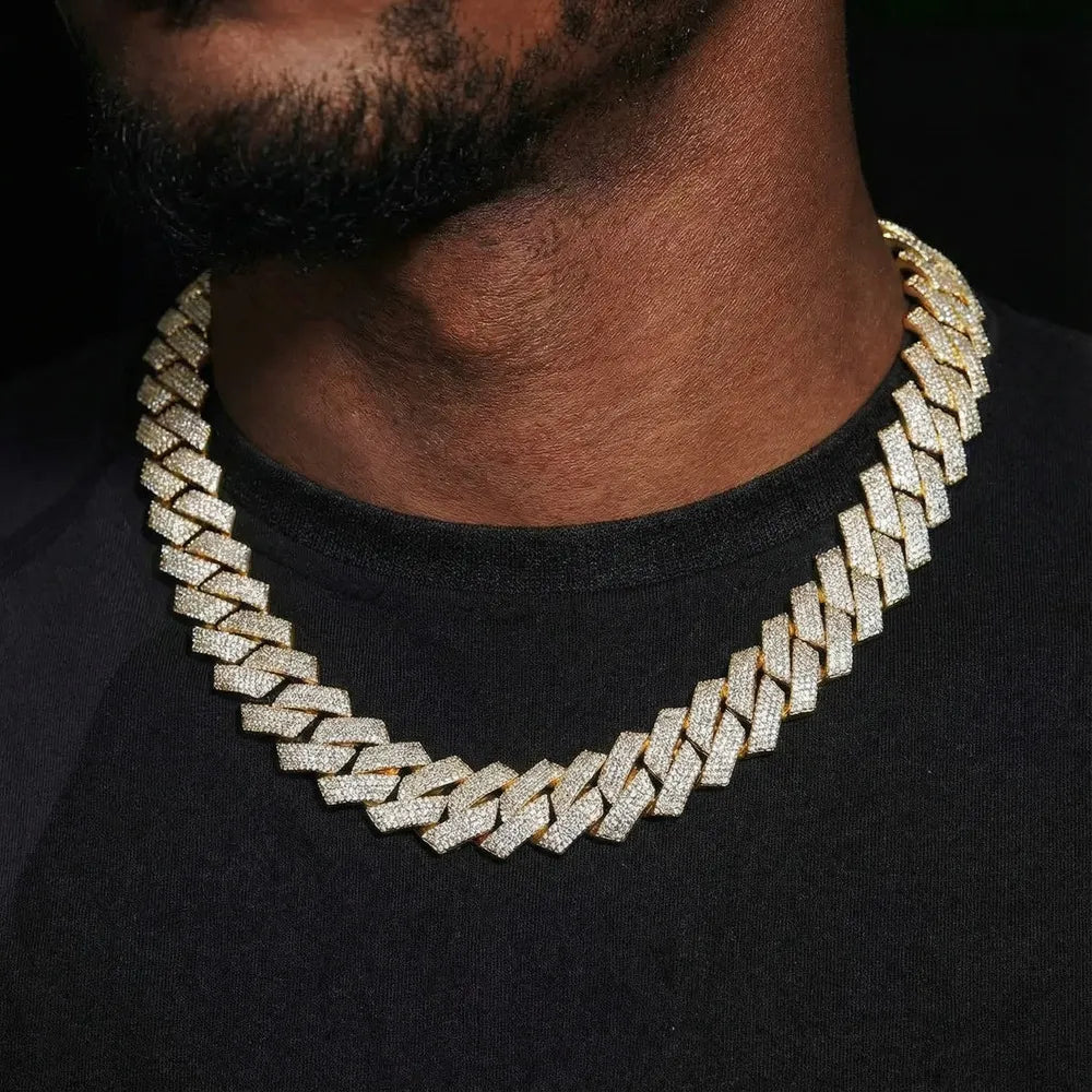 Fully Iced-Out Rhombus Cuban Link Chain - 20mm